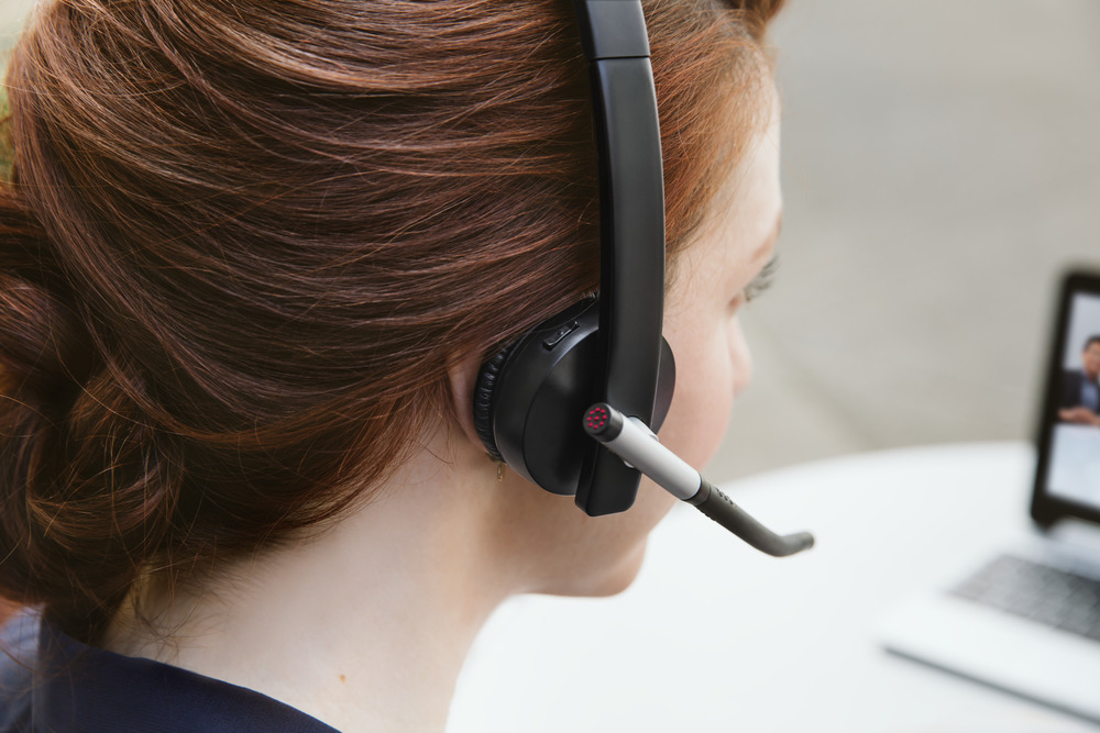 Logitech H820e Dual Wireless Headset - Black