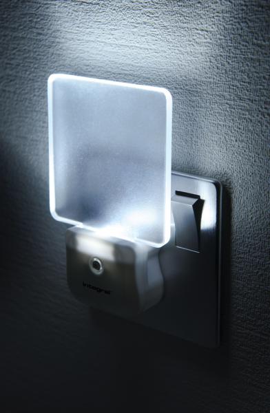 Integral Auto-Sensor LED Night Light (EU 2-pin plug)